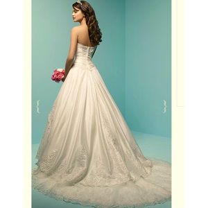 Alfred Angelo | Dresses | Alfred Angelo Brand New Gown | Poshmark